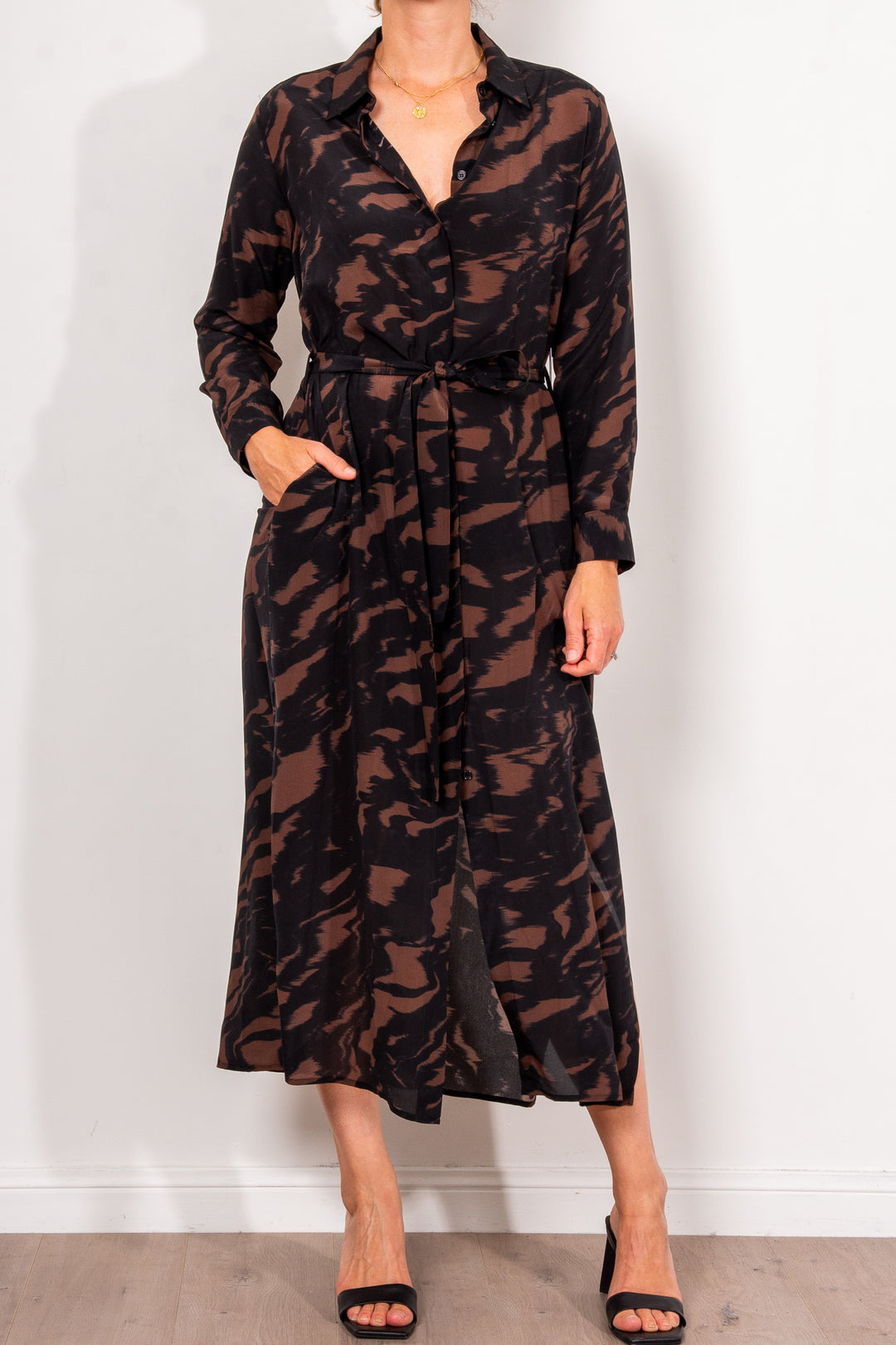 Women's Designer Shirts and Blouses - Impulse Boutique