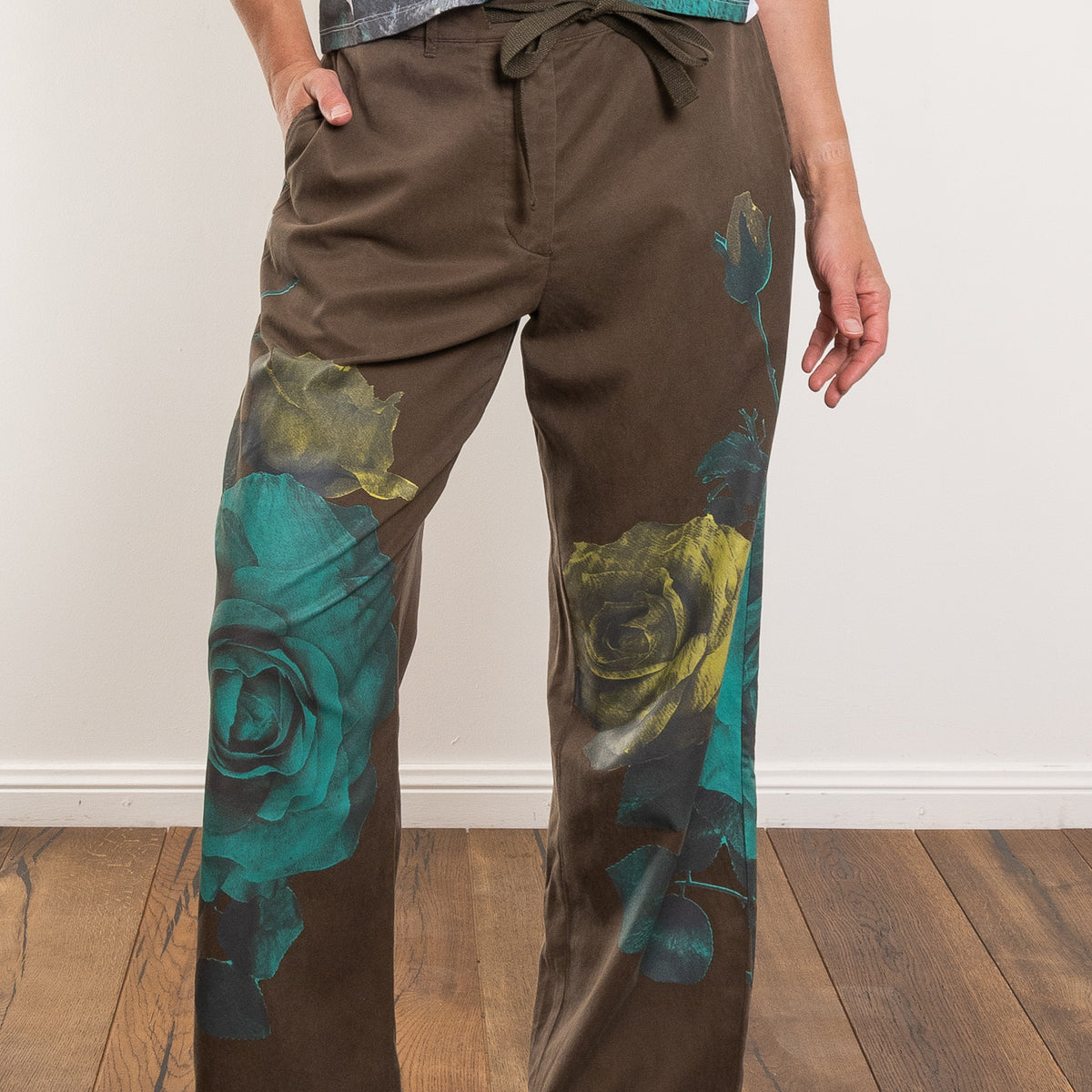 M.A. Dainty Journal Camo Roses Pant | Impulse Boutique